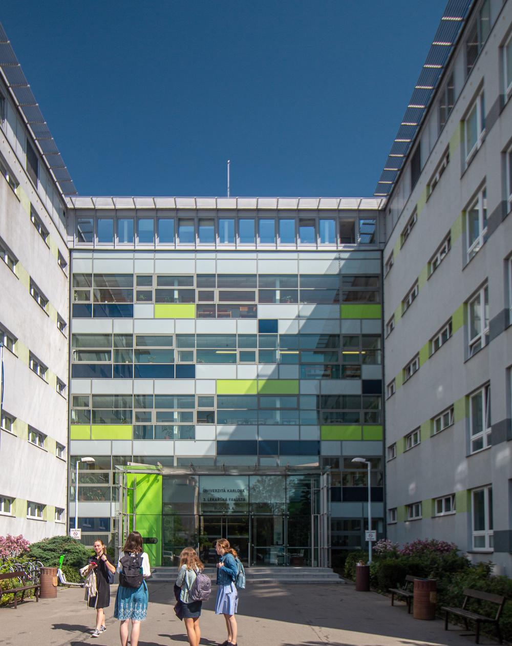 Charles University Third Faculty of Medicine - Medlink Students